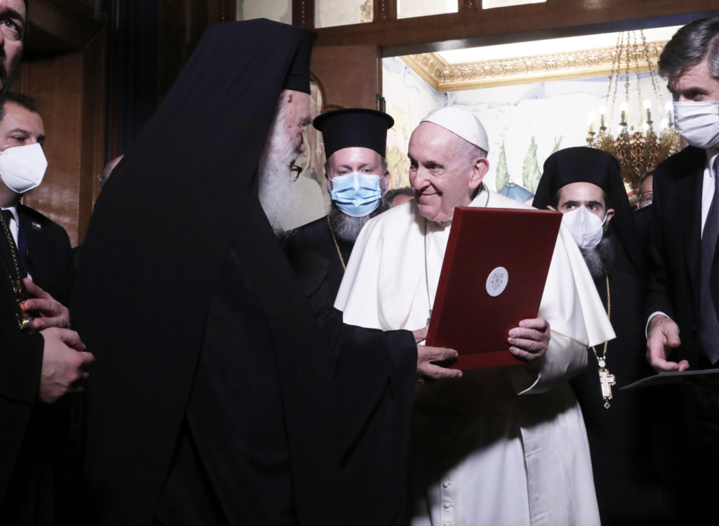 Η επίσκεψη του Πάπα Φραγκίσκου στην Αθήνα - συνάντηση με τον ...